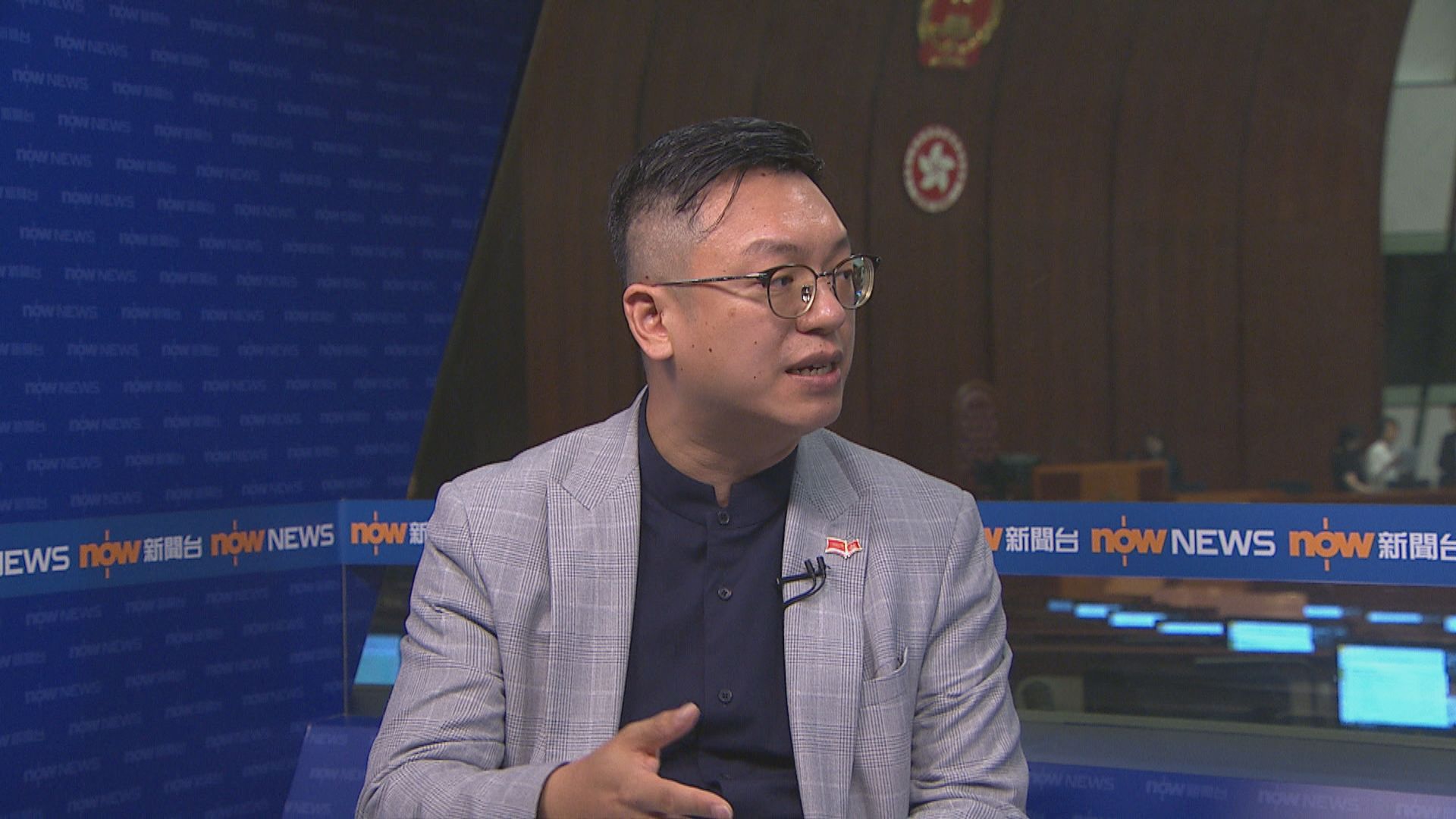 政府擬修訂連續性合約將「418」轉為「468」 何啟明：對僱主影響不大 | Now 新聞